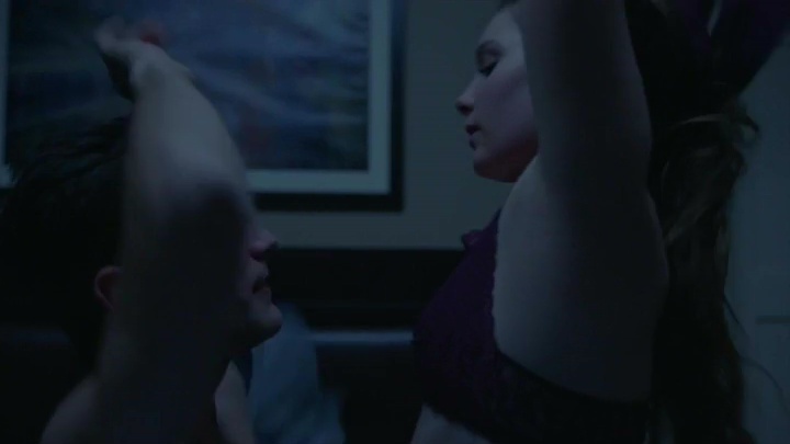 Amy Forsyth Nude Pics Page 1