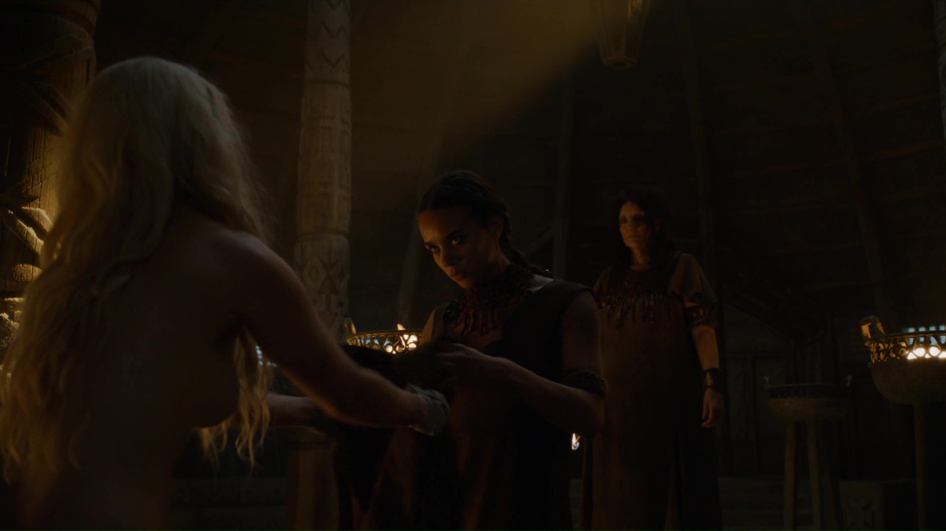 Naked Emilia Clarke In Game Of Thrones