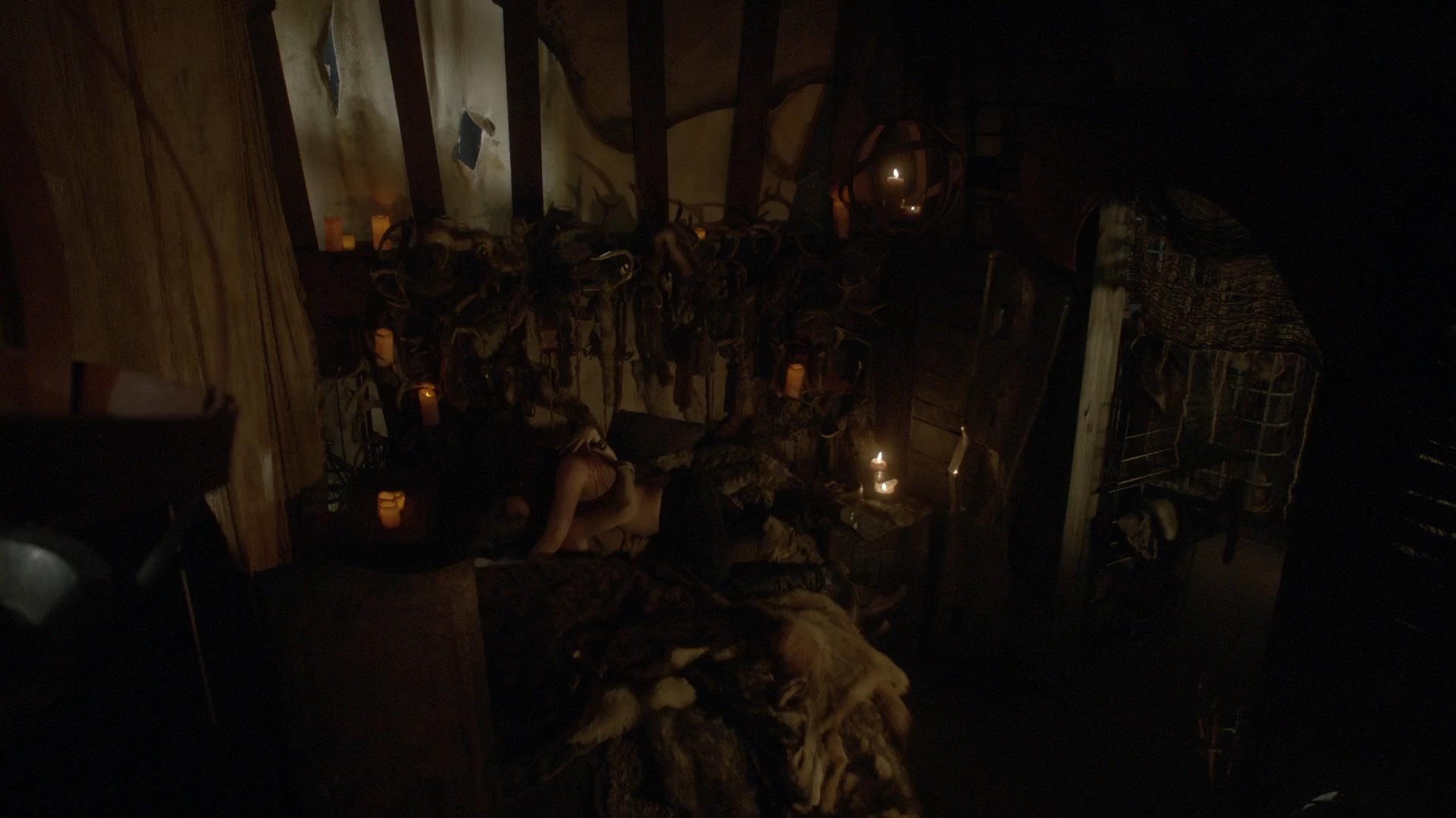 Naked Eliza Taylor In The 100