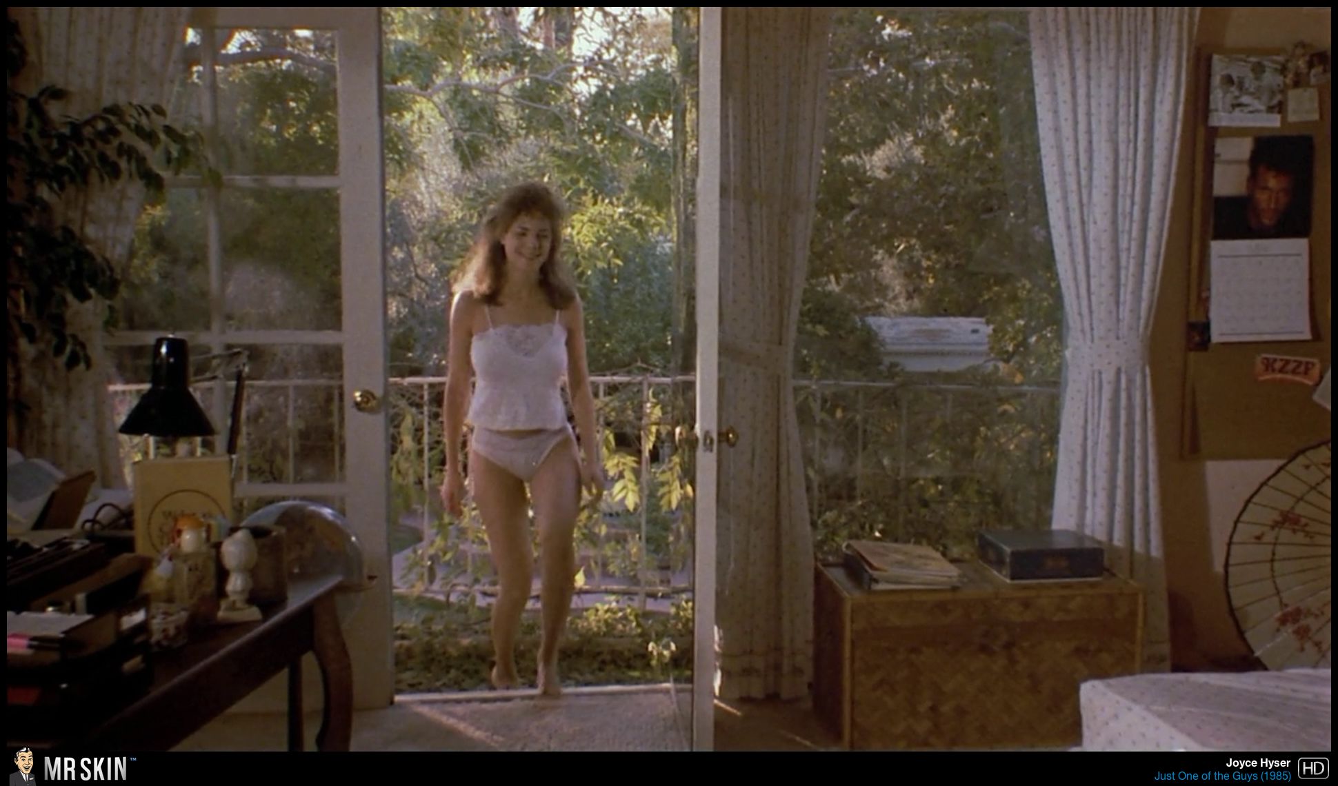 Naked Joyce Hyser In Just One Of The Guys