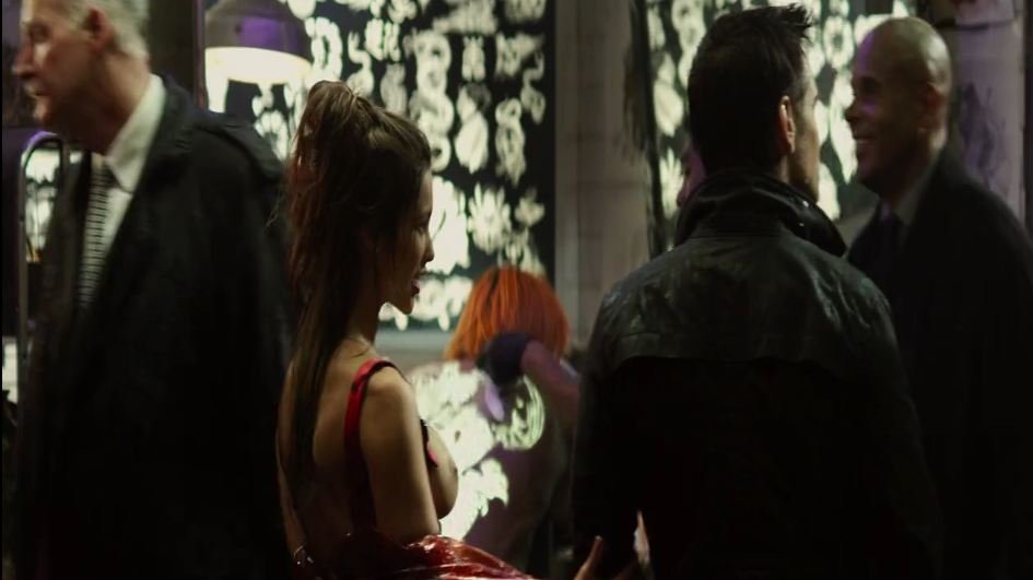 Naked Kaitlyn Leeb In Total Recall