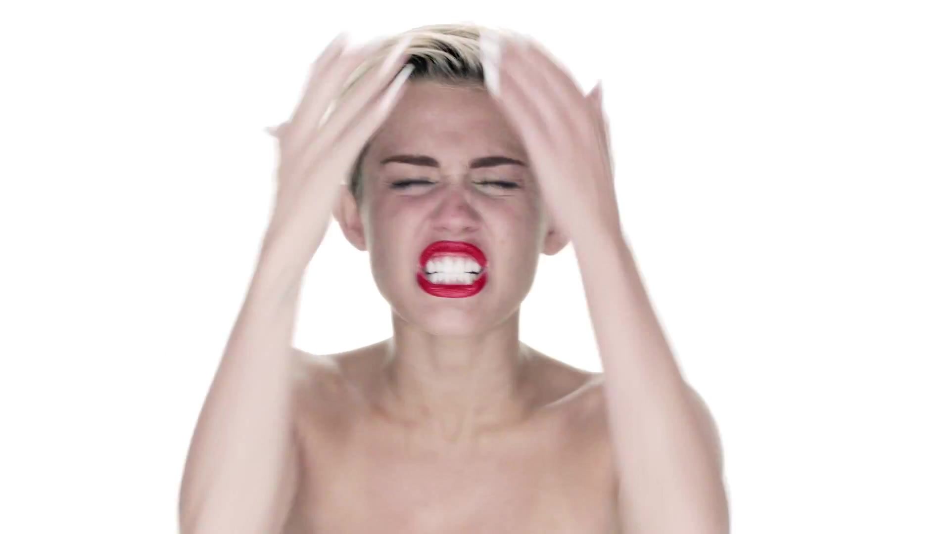 Naked Miley Cyrus In Wrecking Ball