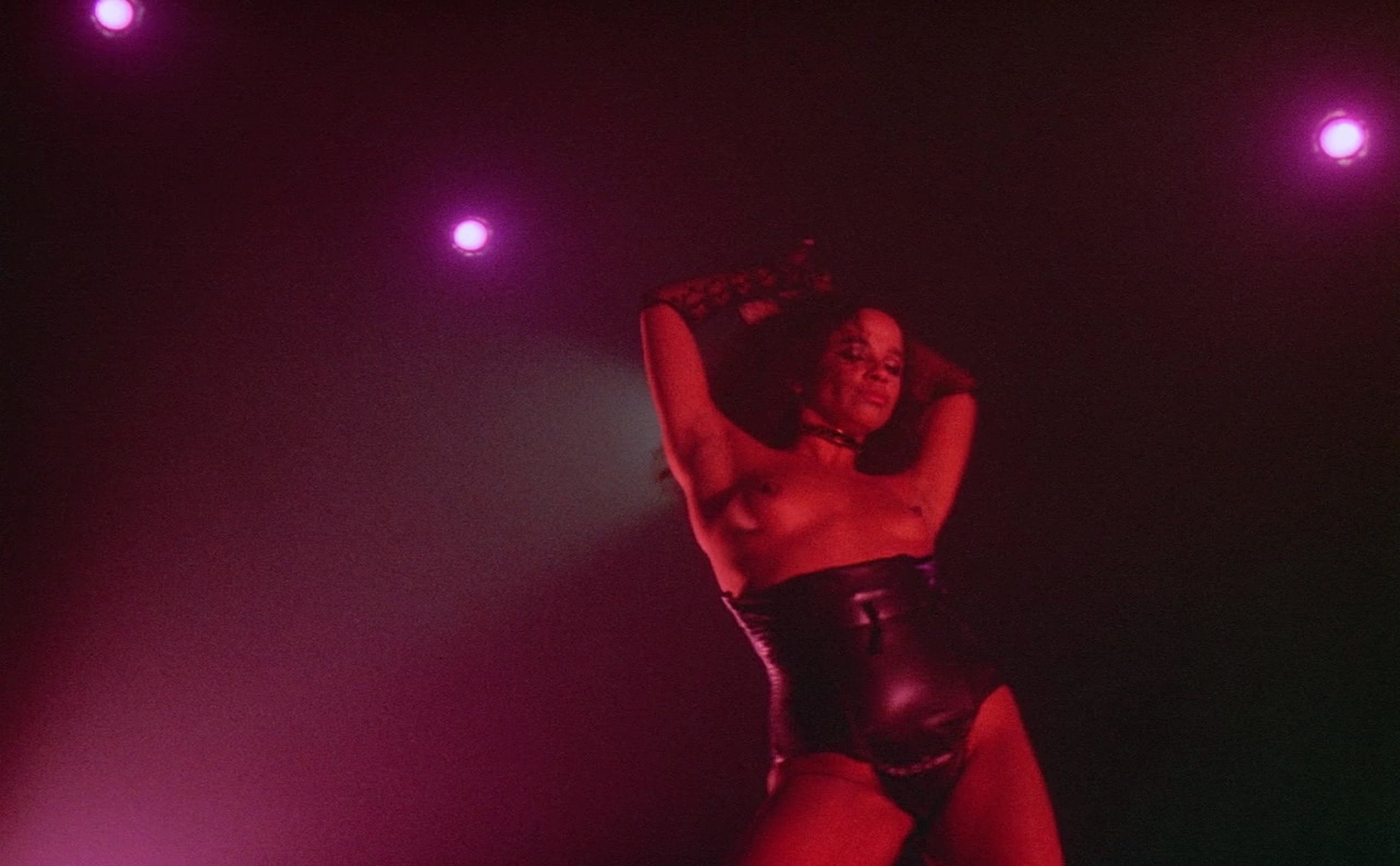Naked Rae Dawn Chong In Fear City