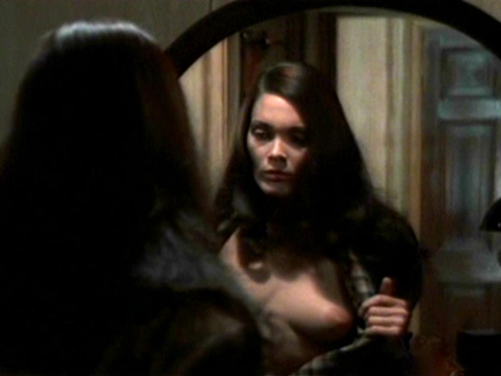 Naked Martine Beswick In Dr Jekyll And Sister Hyde