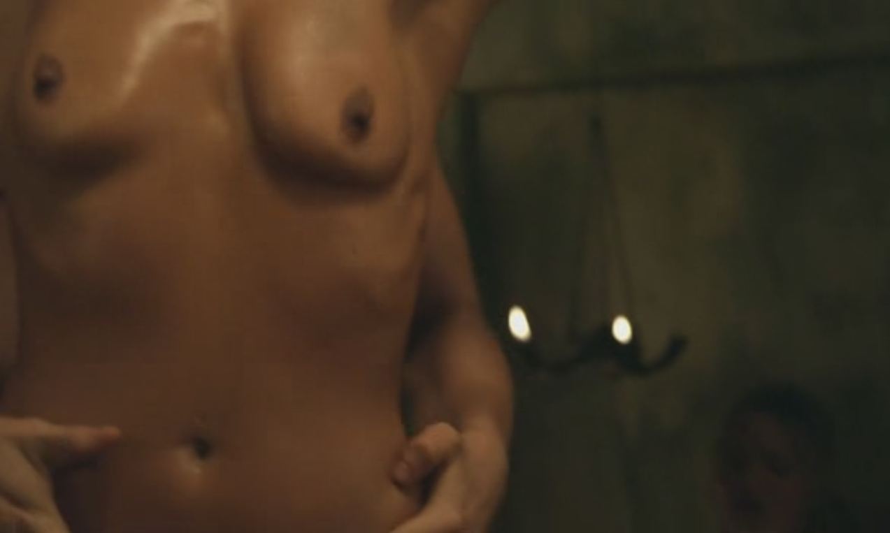 Naked Unknown In Spartacus Vengeance