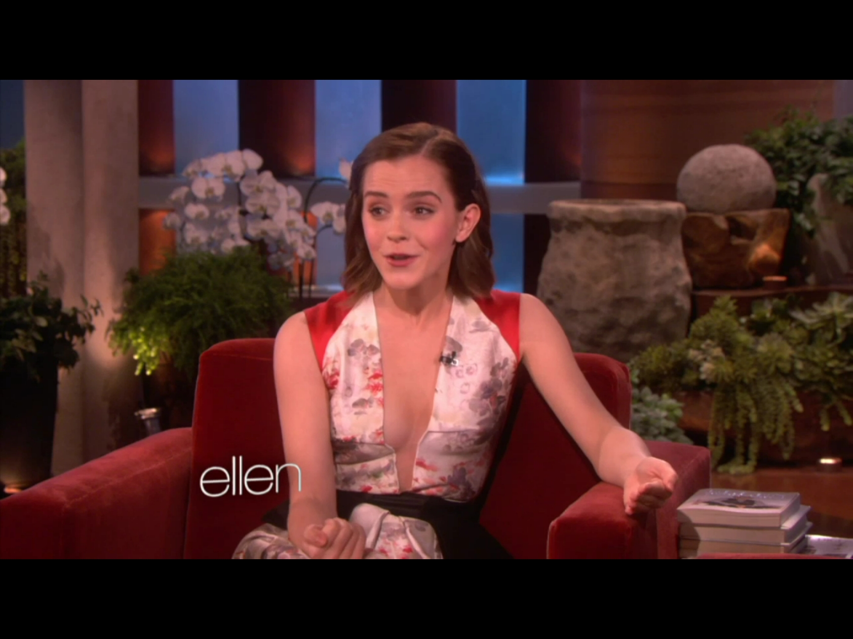 Naked Emma Watson In Ellen The Ellen DeGeneres Show