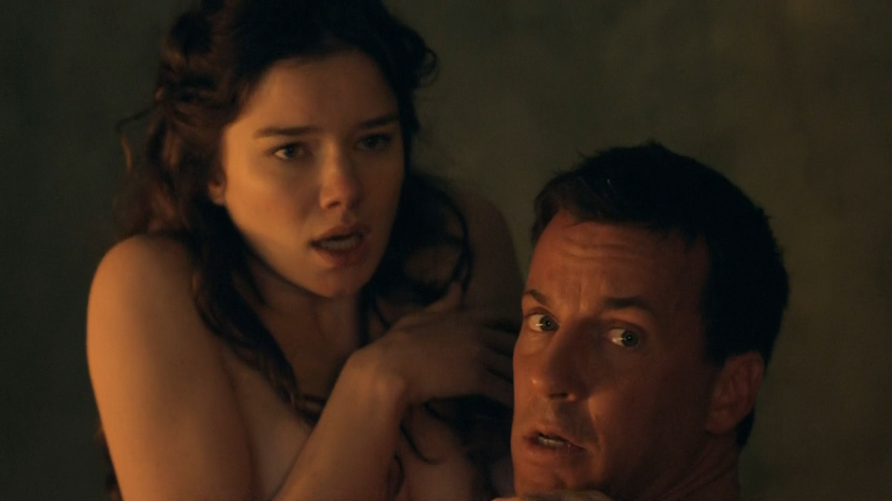 Naked Hanna Mangan Lawrence In Spartacus Vengeance